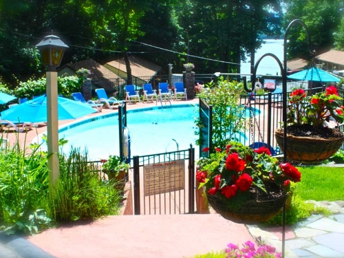 Photo Gallery for The Juliana Resort on Lake George | Diamond Point, NY